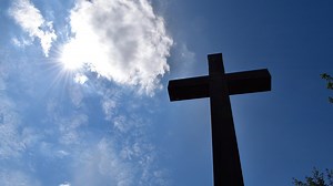 ትዕቢት ዝስነፍ ናይቲ ኢምንት ዝዀነ ዓለምና ንኡስነት ኣብ ምስናፍ እዩ - ኣገልግሎት ዜና ቫቲካን