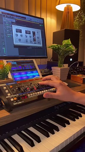 5.8K views · 56 reactions | With the JU-06A you get the sound, look, and features of the JUNO-60 and JUNO-106 in one instrument you can take anywhere. Listen to @marcelo_production with the stuff arp dreams are made of. #Roland #JU06A #RolandSynthAndAira #RolandBoutique #MusicProductionTips #AmbientMusic | Roland SYNTH + AIRA | Facebook