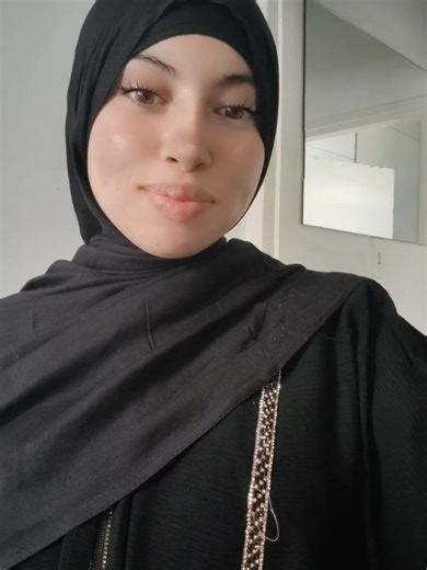 Hijab tutorial with a model scarf🖤🖤🖤 #shamsiyyah1 #fyp #hijab #tutorial #ramadan