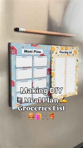 Planify Pro - Planner Design Program on Instagram: "Making a DIY Meal Planner & Groceries List Notepad for your fridge 🛍️🛒🍕 Materials: - Regular Paper - Chipboard - PVA Glue - Self Adhesive Magnet Sheet - Double sided tape Equipments: - Heavy Duty Paper cutter Instructions: - Print and cut the inserts using a Heavy Duty Paper cutter - Clip each stack - Apply PVA Glue to the top edge of the stack - Let it dry 15 min - Prepare a chipboard in the A5 size - In the middle of the chipboard slice th