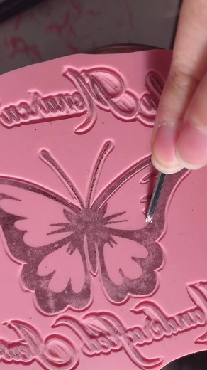 First outlines 🥰 (not my design) #stampmaking #rubberstamp #blockprinting #linocut #fyp #handmade