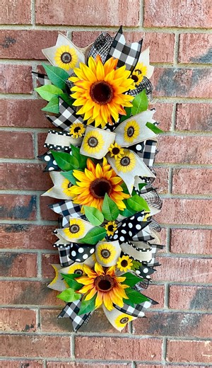Sunflower Swag, Buffalo Check Door Decor - Etsy
