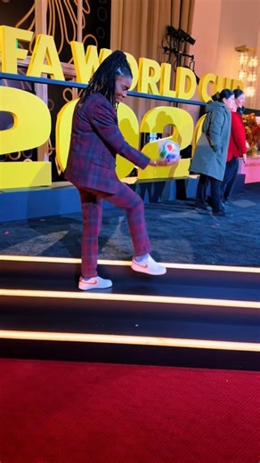 VERS UNE ANNÉE AUX ACCENTS MONDIAUX. Santé 🥂 santé 🍻 , mais surtout tolerances et respect d’autrui. Certains maillots resteront toujours sans étoiles ⭐️😃. https://www.amazon.com/dp/B0FRYBZRVK?tag=mariesofoniel-20&linkCode=afb #WeAre26 | Marie Sofonie Louis