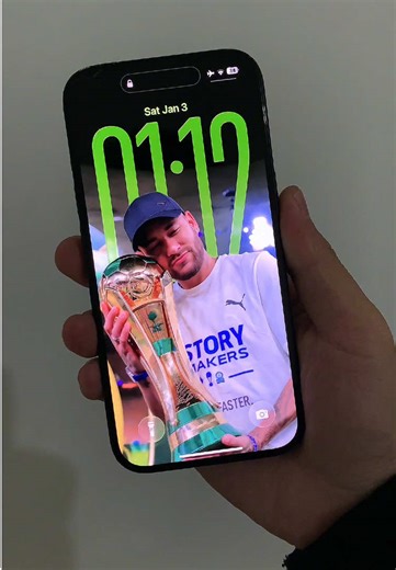 Stunning High-Definition Neymar and Ronaldo Wallpapers