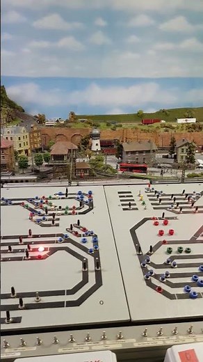 Gleisbildstellwerk für Märklin Modelleisenbahn, analog, selbst gebaut, Stellpult für Modellbahn H0