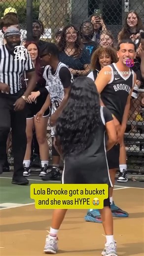 🗽 718 Princess on Instagram: "I told everybody move and they better not touch me .. I ain’t mean no disrespect tho I’m just from Brooklyn… ref gave me that point btw 🗽 😂"