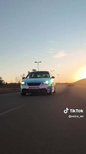 Raw Shots of Retro: An Unmissable Video Experience