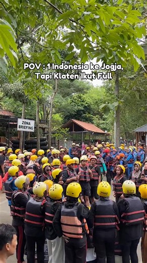 New Rivermoon on Instagram: "Klaten juga full Lurrr, kalian liburan kemana? 🤭 Jam buka kami : - Outbond Rivertubing 🌊 : 🕕 08.00 - 16.00 WIB - Resto 🍽 : 🕙 09.00 - 17.00 WIB untuk reservasi bisa hubungi : ☎️ CP Outbond Rivertubing : wa.me/+6285899946995 ☎️ CP Resto : wa.me/+6285875470998"