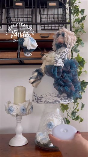 Vanda | MAGAZINE CREATIVO on Instagram: "Queste tre Live sono state un vero regalo 💛 Ago, filo, stoffe e tanta creatività condivisa, da case diverse ma con lo stesso entusiasmo. Grazie a tutte le amiche che hanno partecipato, seguito, commentato e cucito insieme a me ✂️✨ Se ami la cucitura lenta, il riciclo creativo e le storie fatte a mano 👉 iscriviti al mio canale YouTube LE PIGOTTINE DI VANDA. Se ti sei perso la terza puntata: https://youtube.com/live/GsXev1B6RhA Per i Manuali seguimi: http