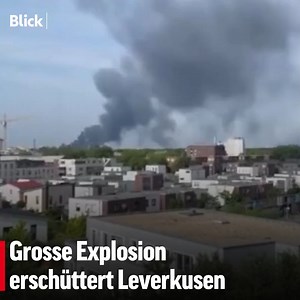 21K views · 122 reactions |  In der Stadt Leverkusen (D) ist es am Dienstag zu einer schweren Explosion gekommen. Betroffen ist das Entsorgungszentrum der eines Chemieparks. Es gibt mehrere Verletzte – einige Mitarbeiter werden noch vermisst. ➡️ Mehr dazu: https://fal.cn/3h1K1 | Blick | Facebook