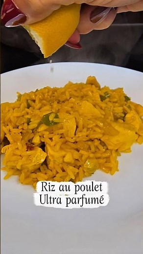 Riz au poulet ultra parfumé 🍚🍗 | Recette facile #shorts