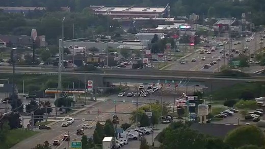 Summit Tower Live Webcam - Erie, Pennsylvania