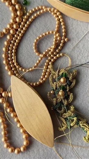 #tattingdesign #weaving #tatting #frivolite