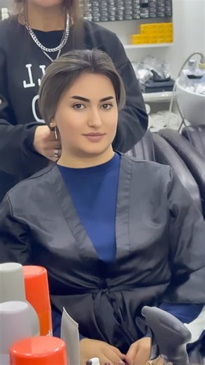 Hair Stylist Terane_Bashirova on Instagram: "Saçlarımız 👌👌xanım da gözel ,saç rengi çox yaraşdı xanıma 🫠🫠❤️ @stilist_terane__bashirova"