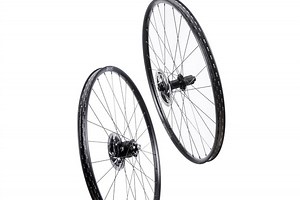 MASON x HUNT 650B Adventure Dynamo Disc Wheelset