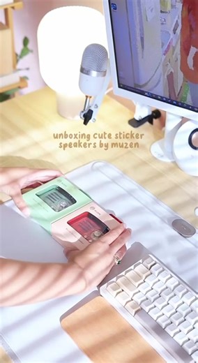 Summer Vibes: Magnetic Mini Speaker Unboxing