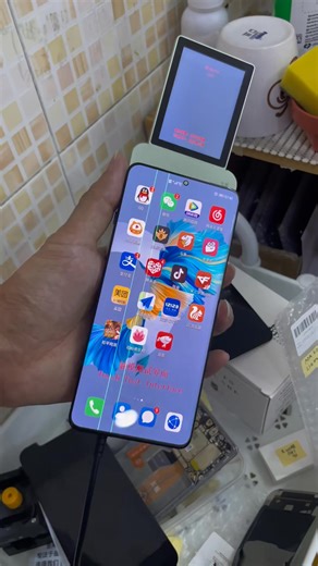 That green line wasn’t there before 😩 Don’t worry — SPR can fix it fast and safely 🛠️✨ Get your display looking smooth and clear again 💎 Visit SPR today for FREE device checking! 😎🔍 | SPR - Phone LCD Screen Glass Repair