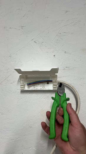 64K views · 229 reactions |  WIN BIG WITH THE WAGOBOX® PRO £20,000 PRIZE GIVEAWAY! Buy. Find. Win. Pick up a WAGOBOX® PRO Pack of 10 before 28th November for the chance to uncover a winning ticket! Tickets are hidden across the UK - with four prize tiers, any box could be the lucky one!拾 #WAGO #electrician #electrical #wiring #electricalcontractor #electricaltool #sparky #WAGOBOXPRO #installer | WAGO - UK & Ireland | Facebook