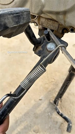 Great Trick To Install A Motor Cycle Spring !