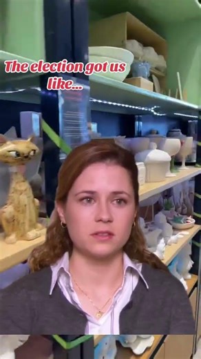 Lets just all forget about reality and paint for lil bit... #Shorts #colormeminephoenix