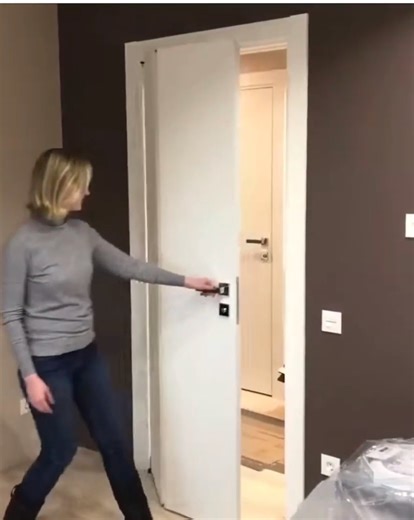 6.6K views · 25 reactions | Small space, smart design ✨ This folding door closes so neatly — perfect for tight spaces or when you just want a cleaner, more open look! It’s the little functional details that make home life so much easier  Would you try this in your space?  #SmallSpaceLiving #SmartHomeDesign #FoldingDoor #HomeUpgrade #SpaceSaving #ModernHome #CozyLiving #HomeInspo | House Decor Magic | Facebook