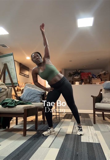 A little voice said to skip today & I immediately got up to workout! #determined #homeworks #taebo #billyblanks #day29