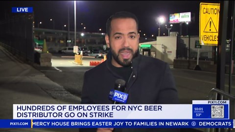 Beer distributors strike for better working conditions