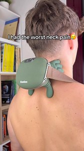 It’s like having my own personal masseur at home!🤩 #massager #backpain #relax #massagemachine #neckmassager I love using this electric massage after work — it really helps me relax my back and shoulders, feels like a real massage at home | Thera Palm