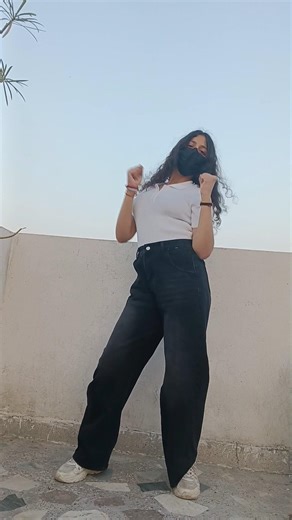 White brown black ✨💃 #karanaujla ll fans of karanaujla comment 😍