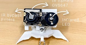 Smart necklace monitors facial expressions to gauge your emotions