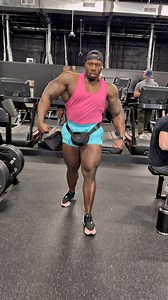 When your gym crush sees the pump 💪🏾•••#dance #funny #gymcrush #gym #workout | Biggroove