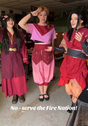 Cosplay Showcase: Ty Lee and Azula from Avatar