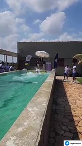 When laps aren't enough, consider turning your pool into an obstacle course! 🙌 📹 @pentatlomilitar_brasil @myswimpro | Polaris Pool