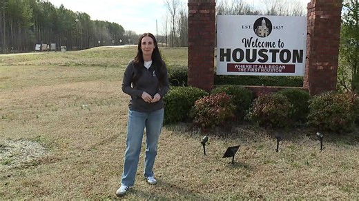 'Houston proud' | Small Mississippi town tracks career of Chiefs' Chris Jones