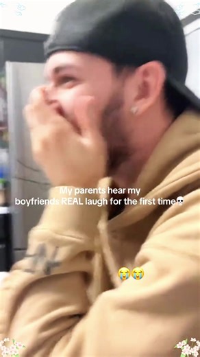 Ting ting and bilqis concert blackpink deadline day 1 jakarta....#ayutingting#bilqis #blackpink #deadlineworldtour #CapCut