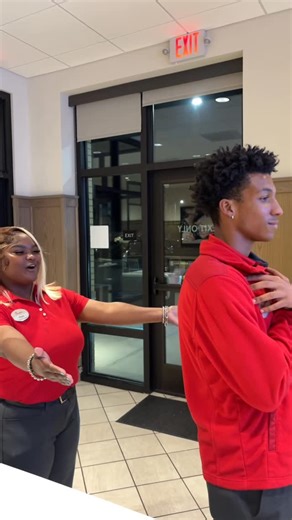 CFA_Gibsonton_301 on Instagram: "You can trust us to serve you with a smile😁#cfa #secondmileservice @cfa_gibsonton_301"