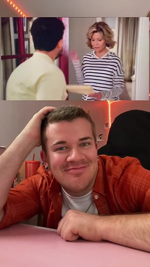 78K views · 4.5K reactions | Grace and Frankie 3x13 The Sign featuring Dickie Hearts is my absolute favorite 藍 #ASL #CODA #LearnASL #AmericanSignLanguage #SignLanguage | Jon Urquhart | Facebook