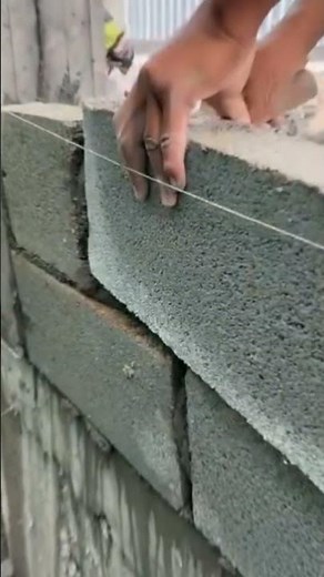 Laying AAC Blocks Like a Chef Slices Cake – Smooth & Precise!