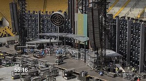 Asi se prepara Rammstein para un concierto de estadio. El equipo con el que los alemanes cuenta para montar su escenario trabaja más de 60 horas, como se muestra en este time-lapse | Behind the Songs