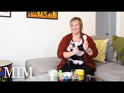 DIY Kids Instrument Craft: Maracas