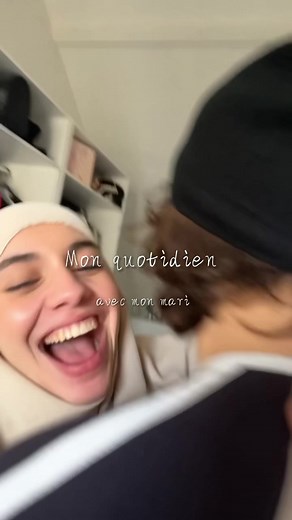 L’homme que j’ai choisis d’aimer en الله pour la vie 🤍 L’âge n’a pas d’importance dans le mariage c’est une mauvaise idée de croire que les jeunes n’en sont pas capable, tant qu’il y a de l’amour, de la confiance et du respect.. La maturité a son importance, dans une relation mari-femme il faut savoir pardonner et accepter les différences de l’autre, grandir ensemble, changer ensemble, s’apporter du bien être est la clé d’un mariage heureux 🤍 #pourtoi #TikTokFashion #fyp #foryou #couple #🇦🇱 