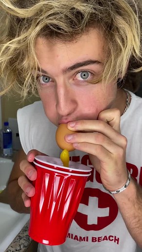 My girlfriend’s face at the end 😂 @colie.1