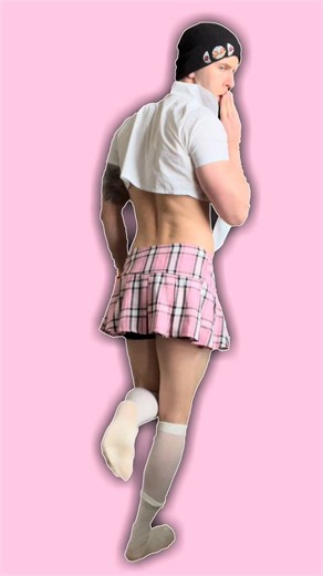 How to draw clothing wrinkles 💕 Shop online at TYLERLAMPH.COM 🔥 #penandink #darkart #odditiesandcuriositiesexpo #tylerlamph | The Art of Tyler Lamph