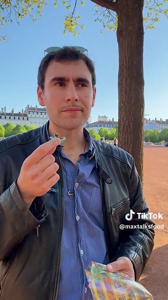 Découvrez le Coussin de Lyon : un délice chocolaté