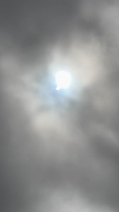 36 reactions | Das Himmelsspektakel der partiellen Sonnenfinsternis...