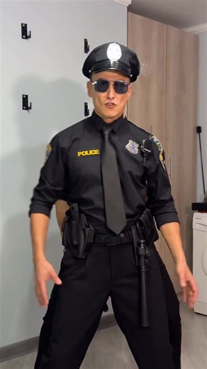 Нурсултан Тельманов on Instagram: "У нас свои методы допроса!😂"