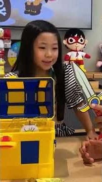 The pirate ship has arrived!! 🏴‍☠️