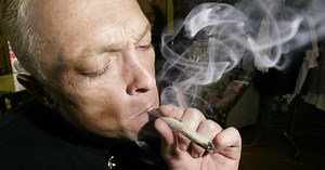 Pot's new problem: Sign language for marijuana