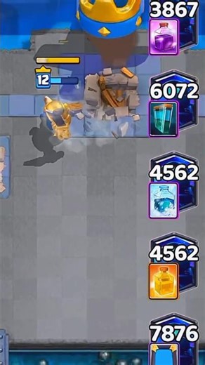 Peeka hero Punch 👊✊ #clashroyale #crazilyfunny #gaming #supercell #music #fypシ゚viral #fyp #crazily