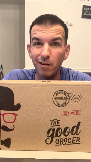 I Tried 5 Snacks from The Good Grocer Snack Box — One Was Not Great 😬